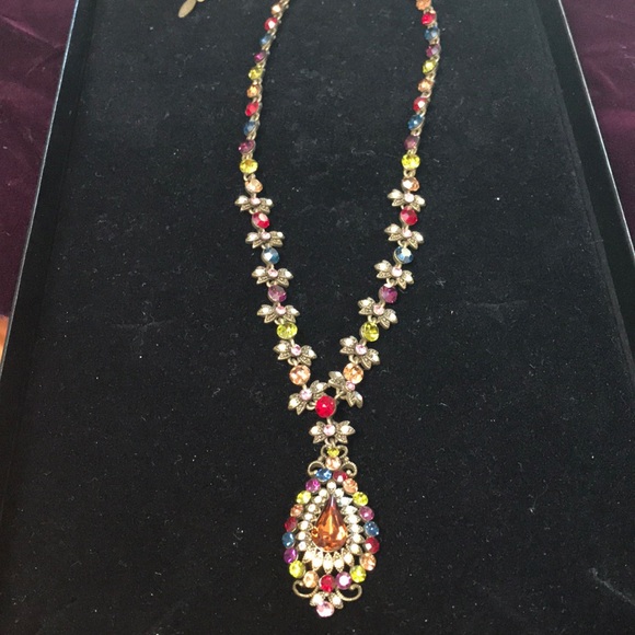 Jewelry | Elegant Vclm Necklace With Beautiful Rhinestones | Poshmark